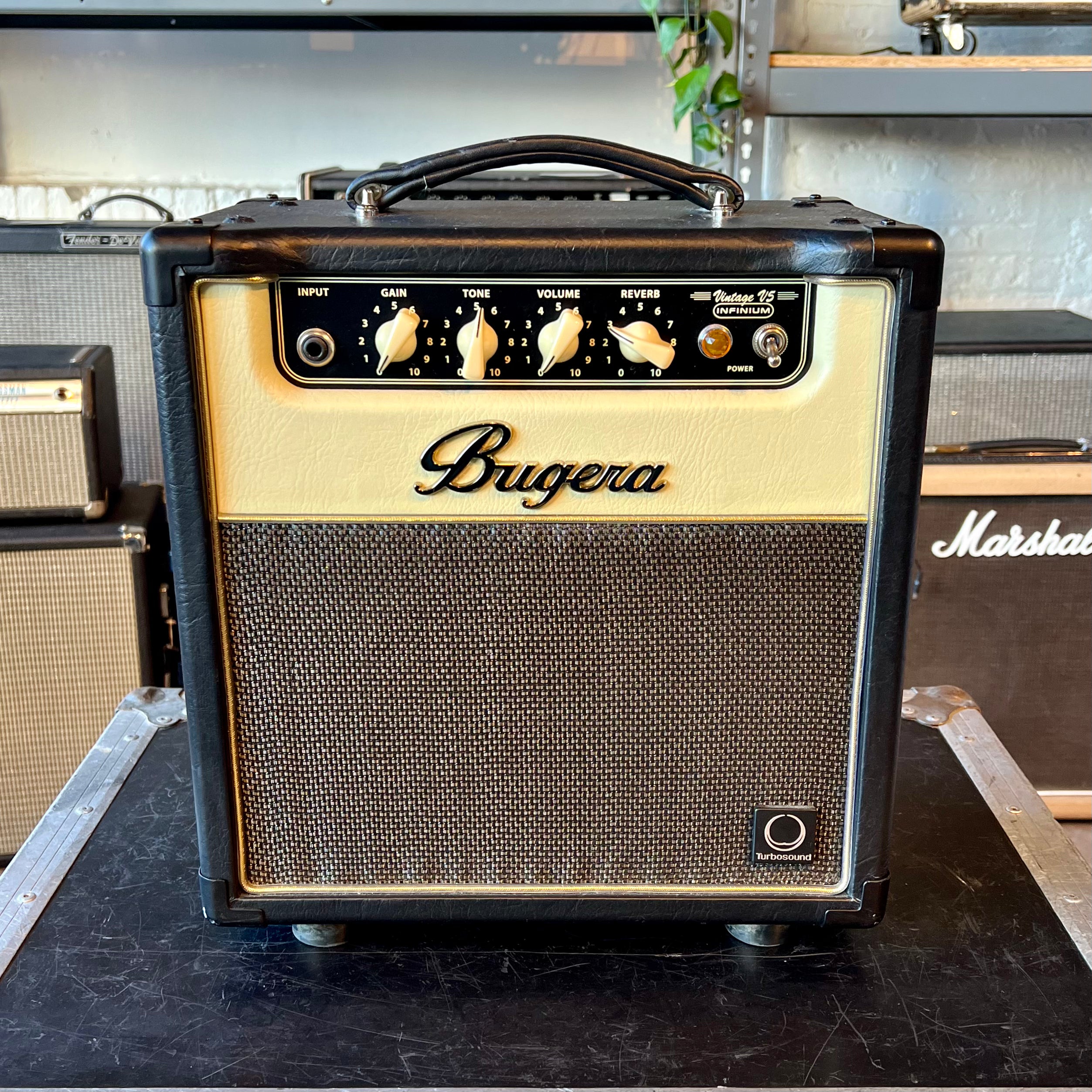 Used Bugera V5 Amp